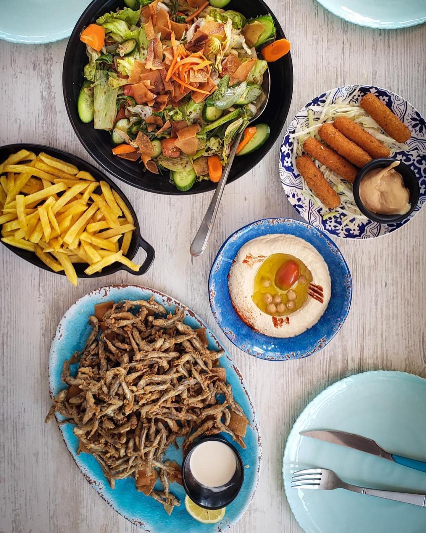 RAY's Batroun - MOOVTOO Guide