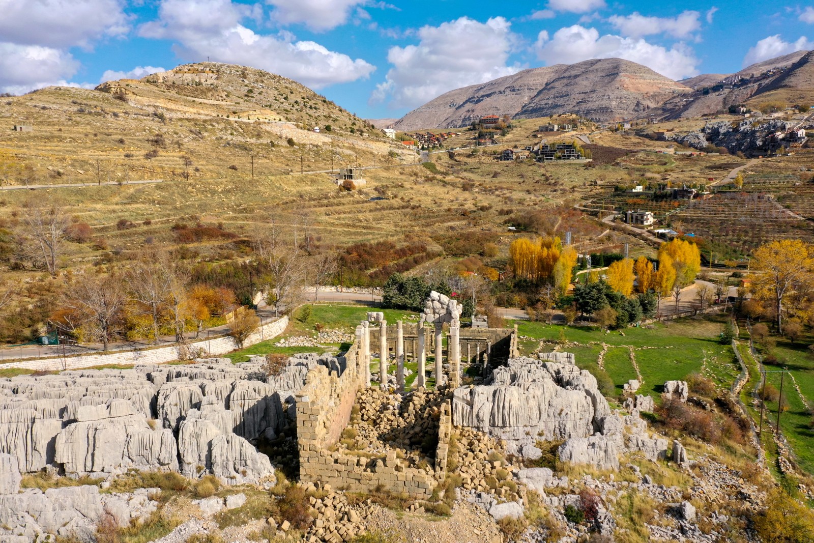 Faqra Archaeological Site - MOOVTOO Guide