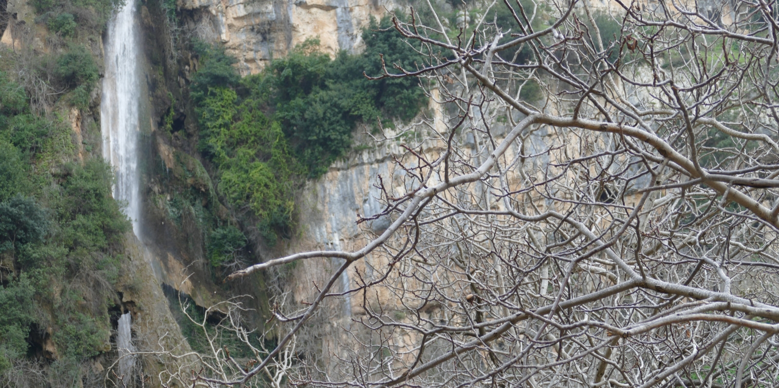 Akkar Al Atika Waterfall in Lebanon - MOOVTOO Guide